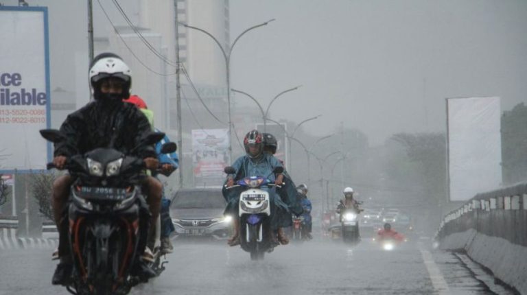 BMKG Prediksi Hujan dan Petir Masih Berpotensi Terjadi di Sejumlah ...